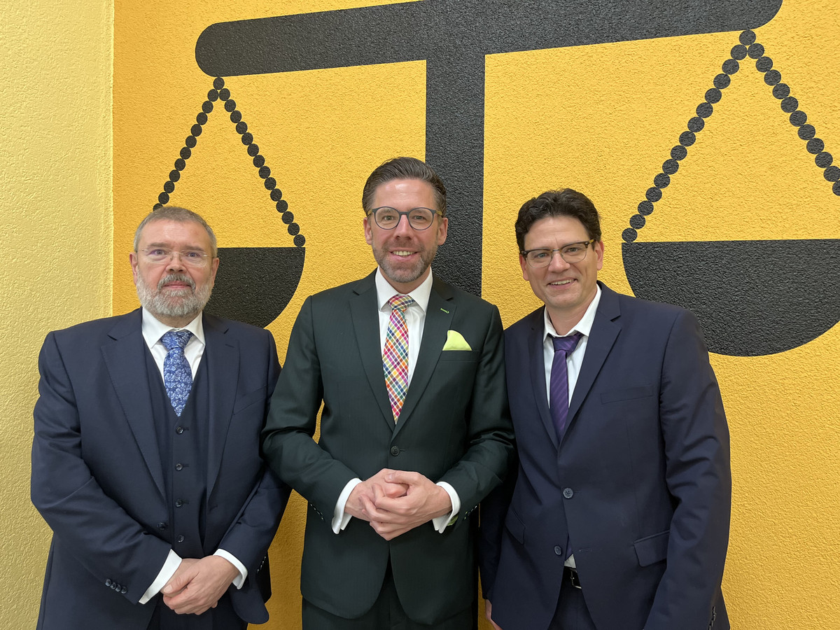 Amtsgericht Idar-Oberstein unter neuer Leitung – Justizminister Philipp ...